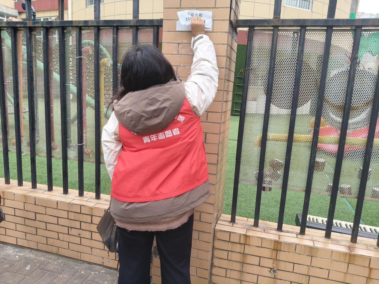 教育科学学院开展第十五周“垃圾不落地，环境更美丽”社区清扫活动